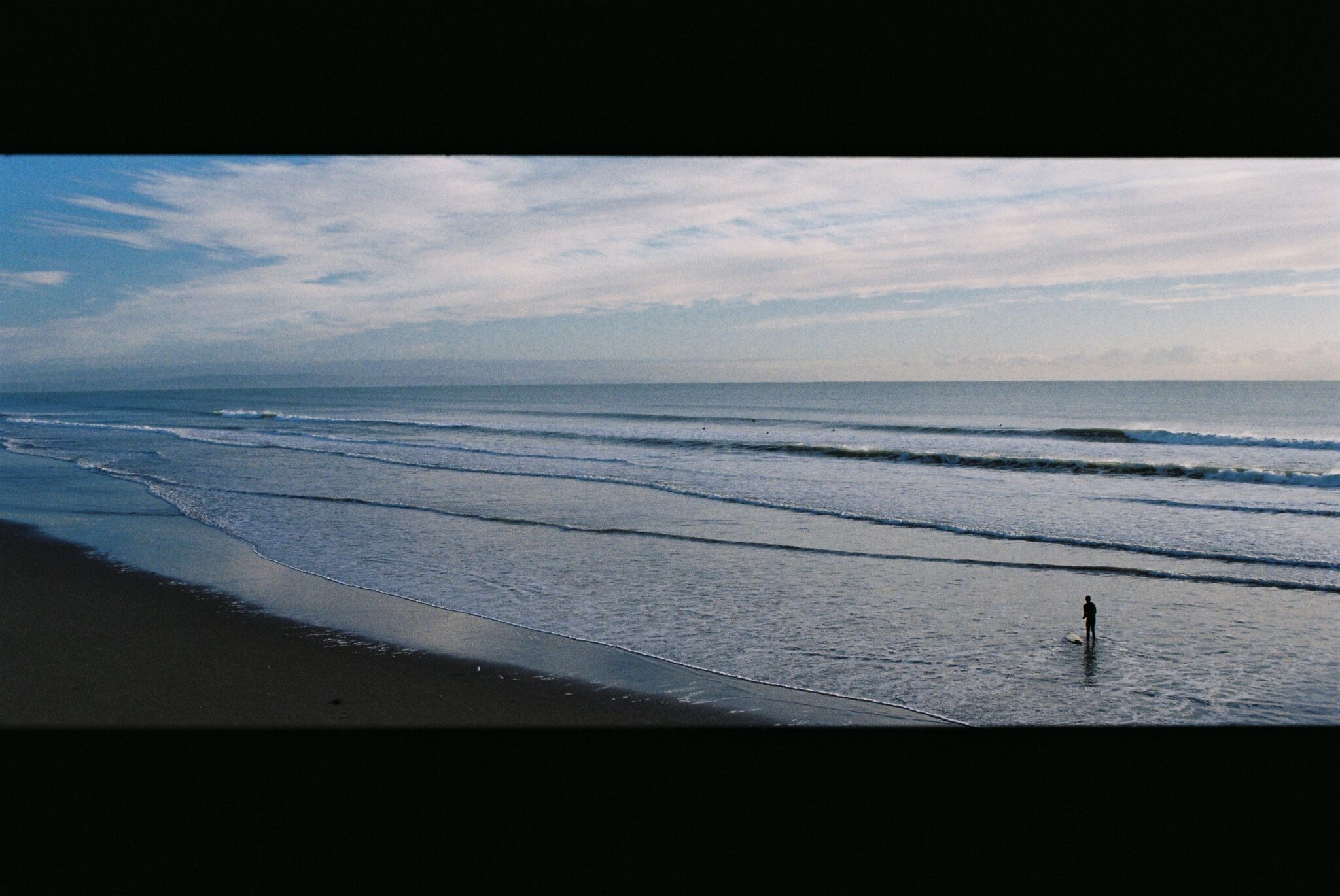 5 Frames with a Pentax MZ5 at the Beach - 35mmc