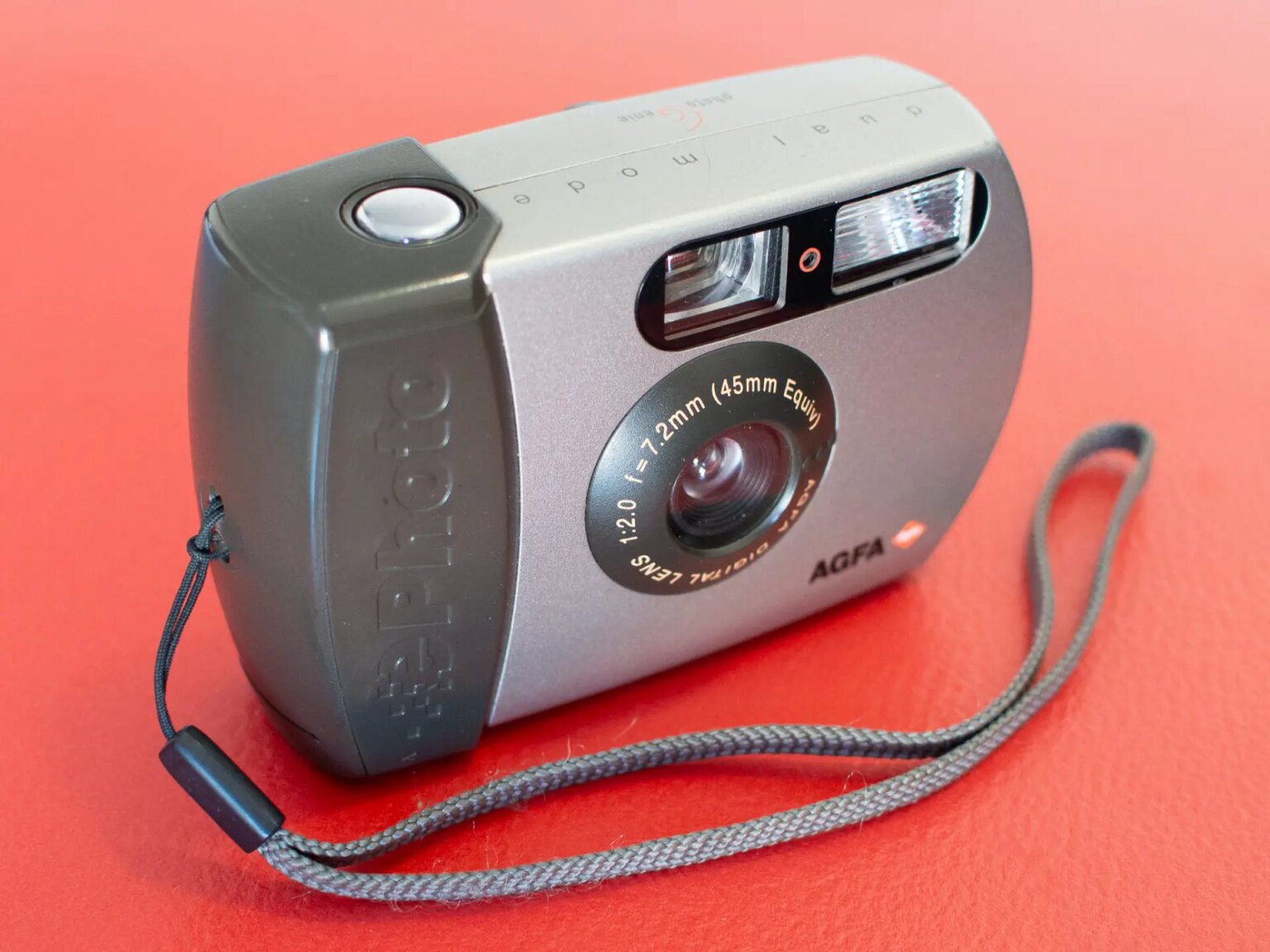 Agfa ePhoto CL18 - A digicam from the year 2000 - 35mmc