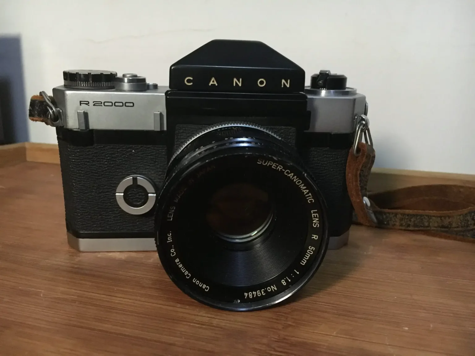 Canonflex R2000 - A mini-review of Rare Camera - by Meifei Tang - 35mmc