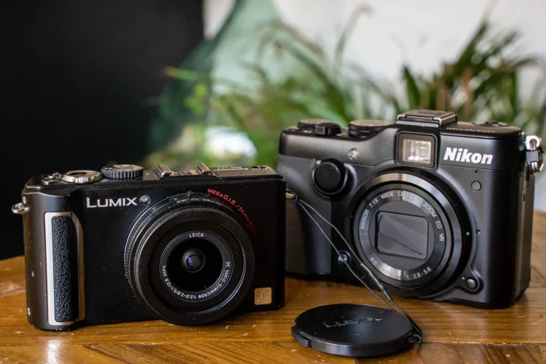 The Rise of the Vintage Digital Camera - 35mmc