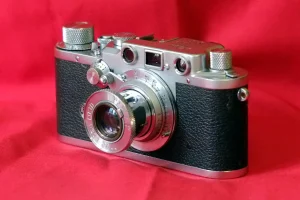 Meet the Leica IIIc - a Filmosaur guest review