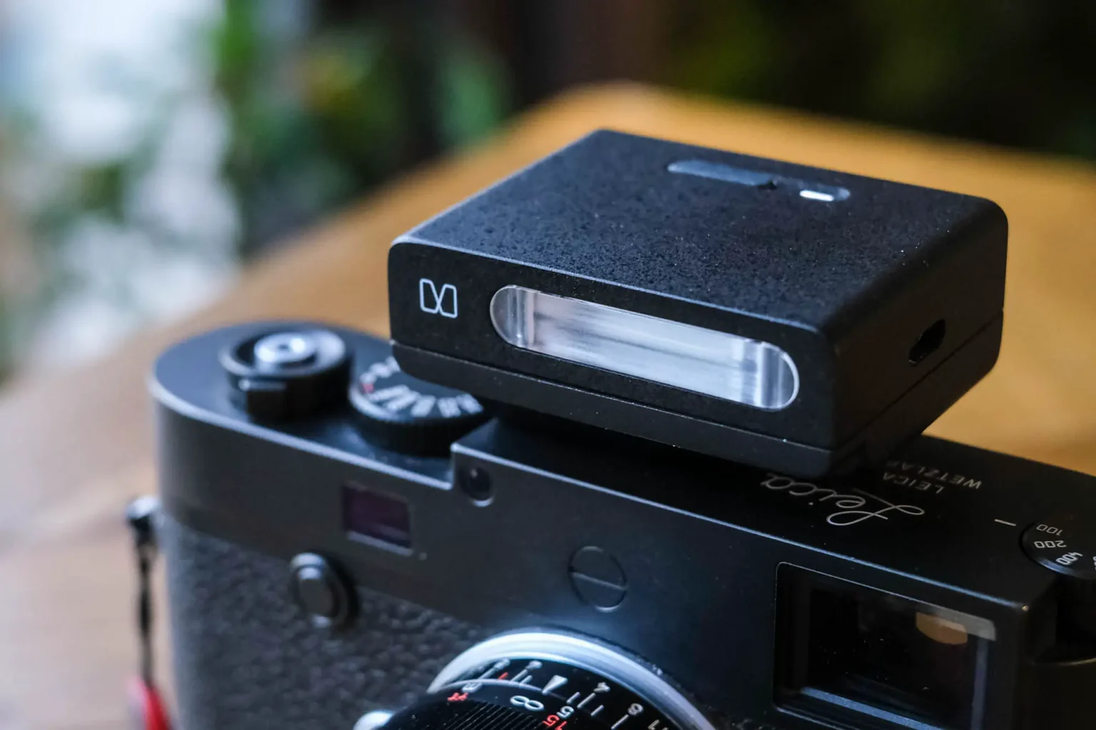 Moon Tiny Flash - Mini Flash Mini Review - 35mmc