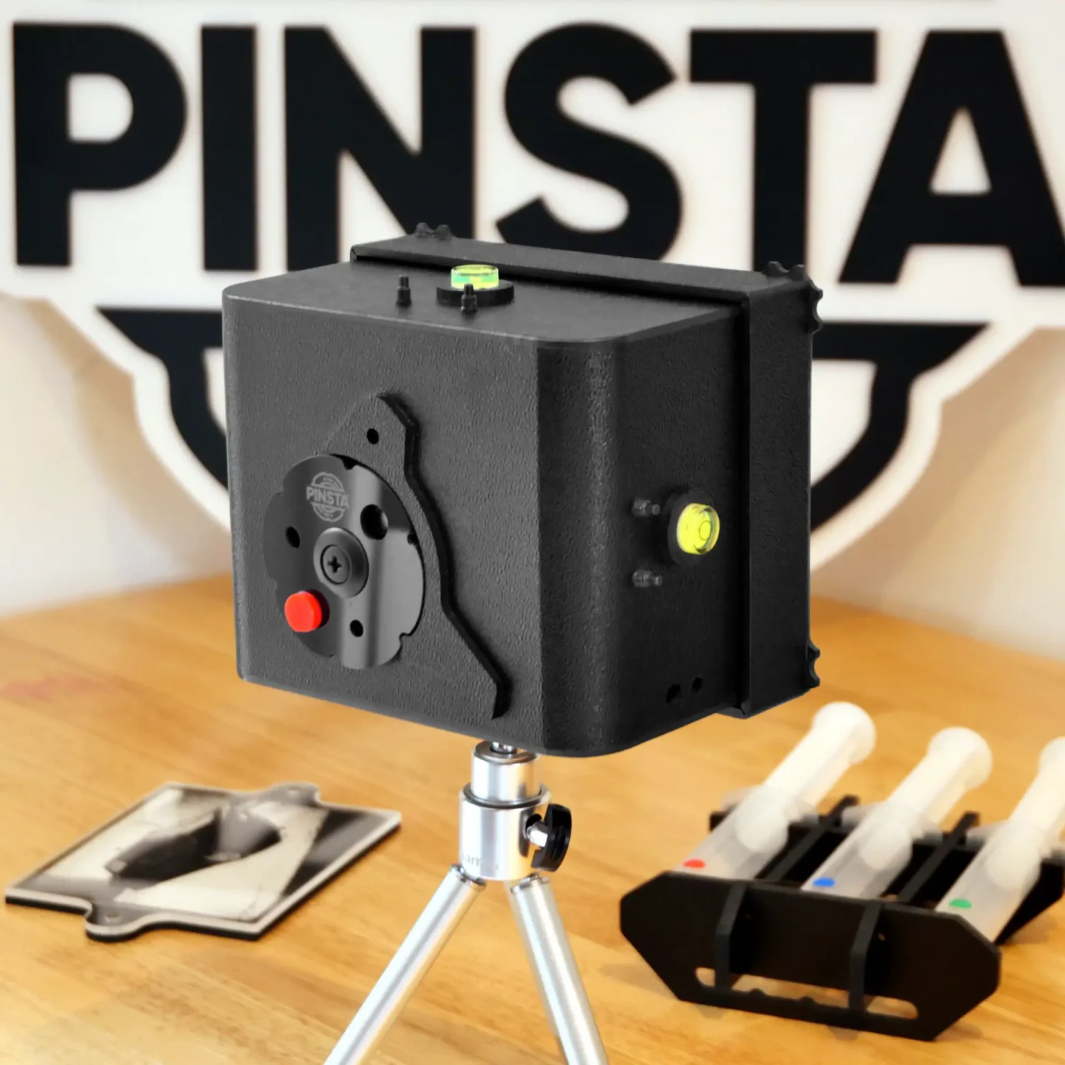 NEWS: Pinsta - Instant Pinhole Camera, Micro Darkroom and Negative ...