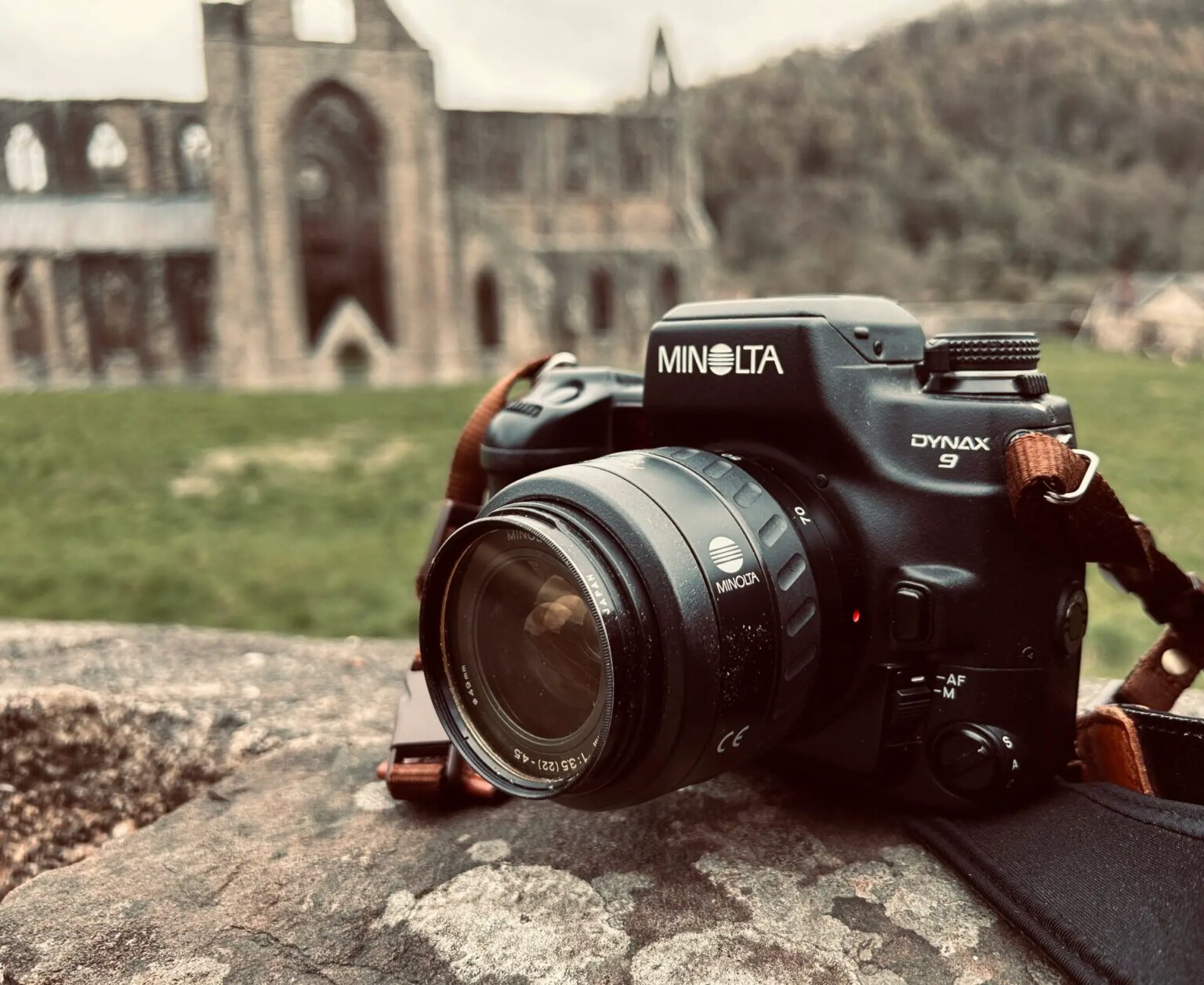Minolta Dynax 9 - The 24 Year Wait for a Camera I had Put to the Back of my Mind - 35mmc
