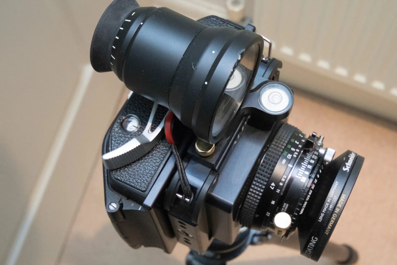 Alpa 12TC and some Berlin Street Photography - 35mmc