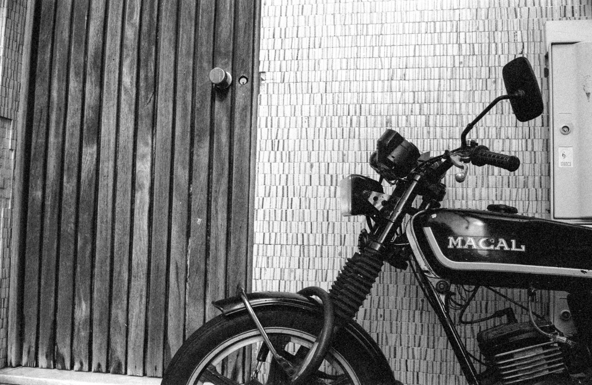 NEWS: Street Candy's ATM400 Returns Thanks to Flic Film - 35mmc