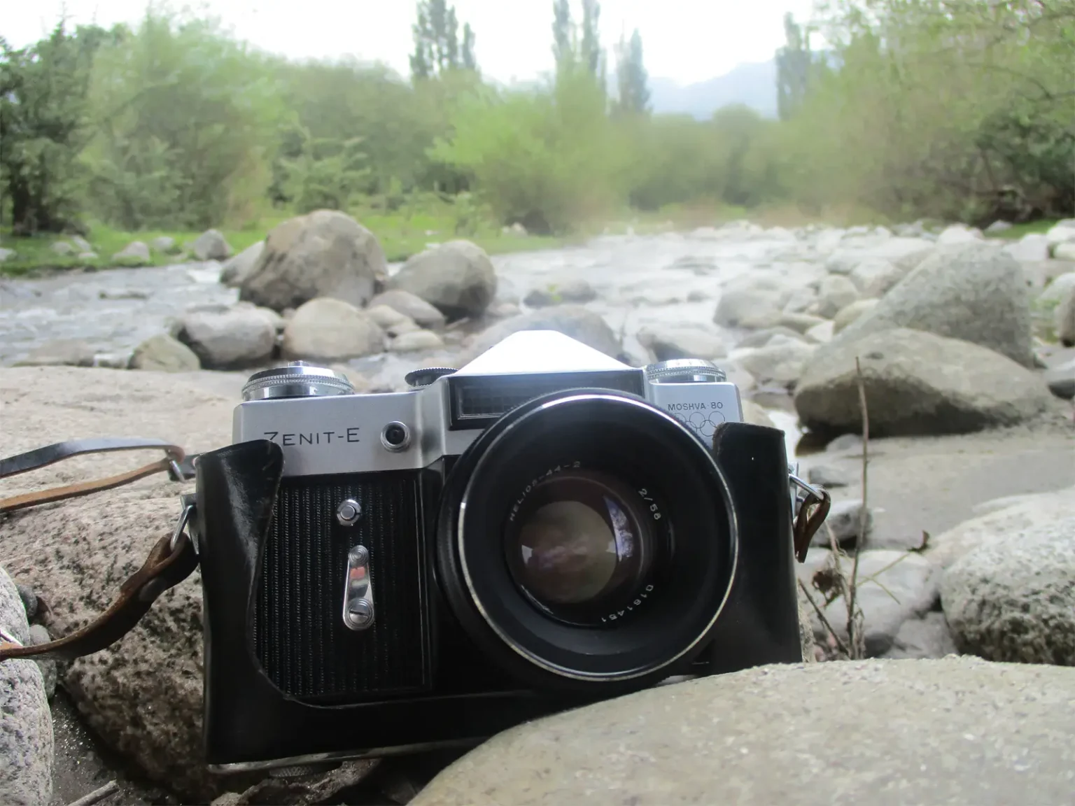 Zenit-E: A Love Letter To The Unloved - By Dan Fernandez - 35mmc