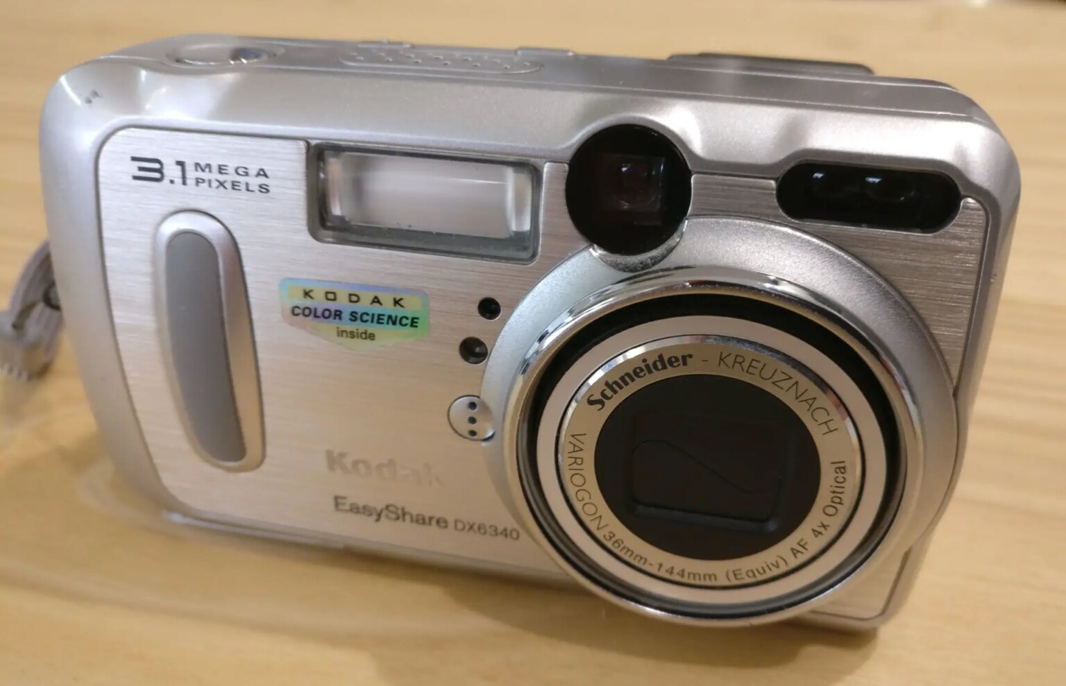 Kodak DX6340 - A Day With a 2003 Digicam for Jankuary - 35mmc