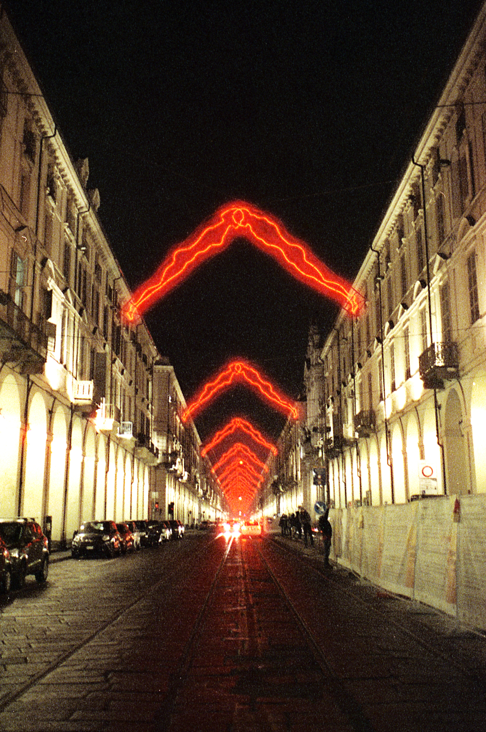 5 Frames of expired CineStill 800T with a Leica M4 and 7Artisans 35mm f ...