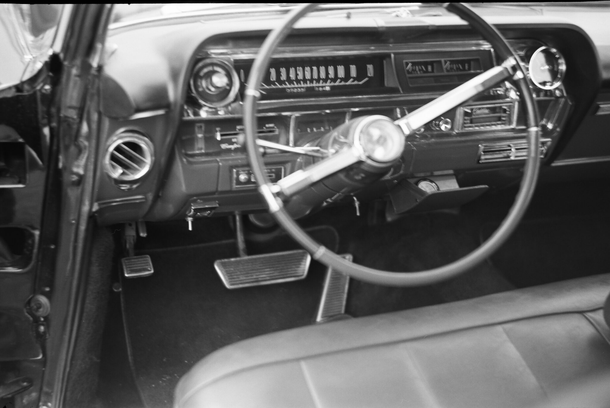 5 Frames with a Voigtlander Bessa I – My Gateway into Medium Format - 35mmc