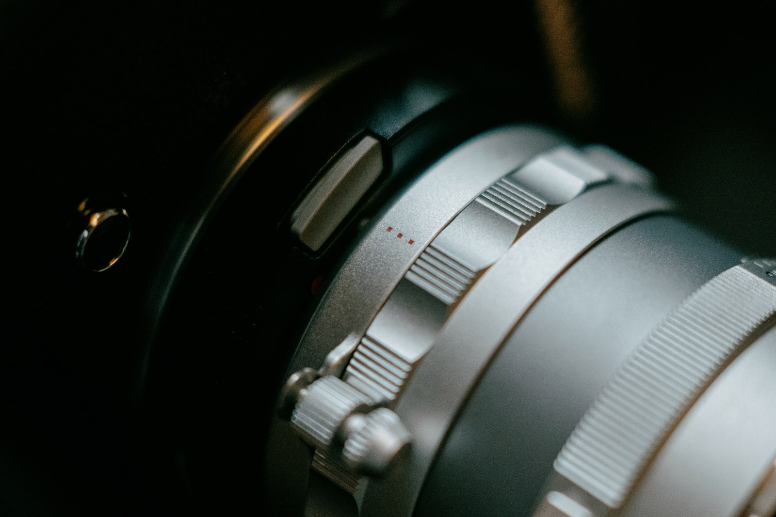 Thypoch Simera 28mm f/1.4 ASPH review - 35mmc