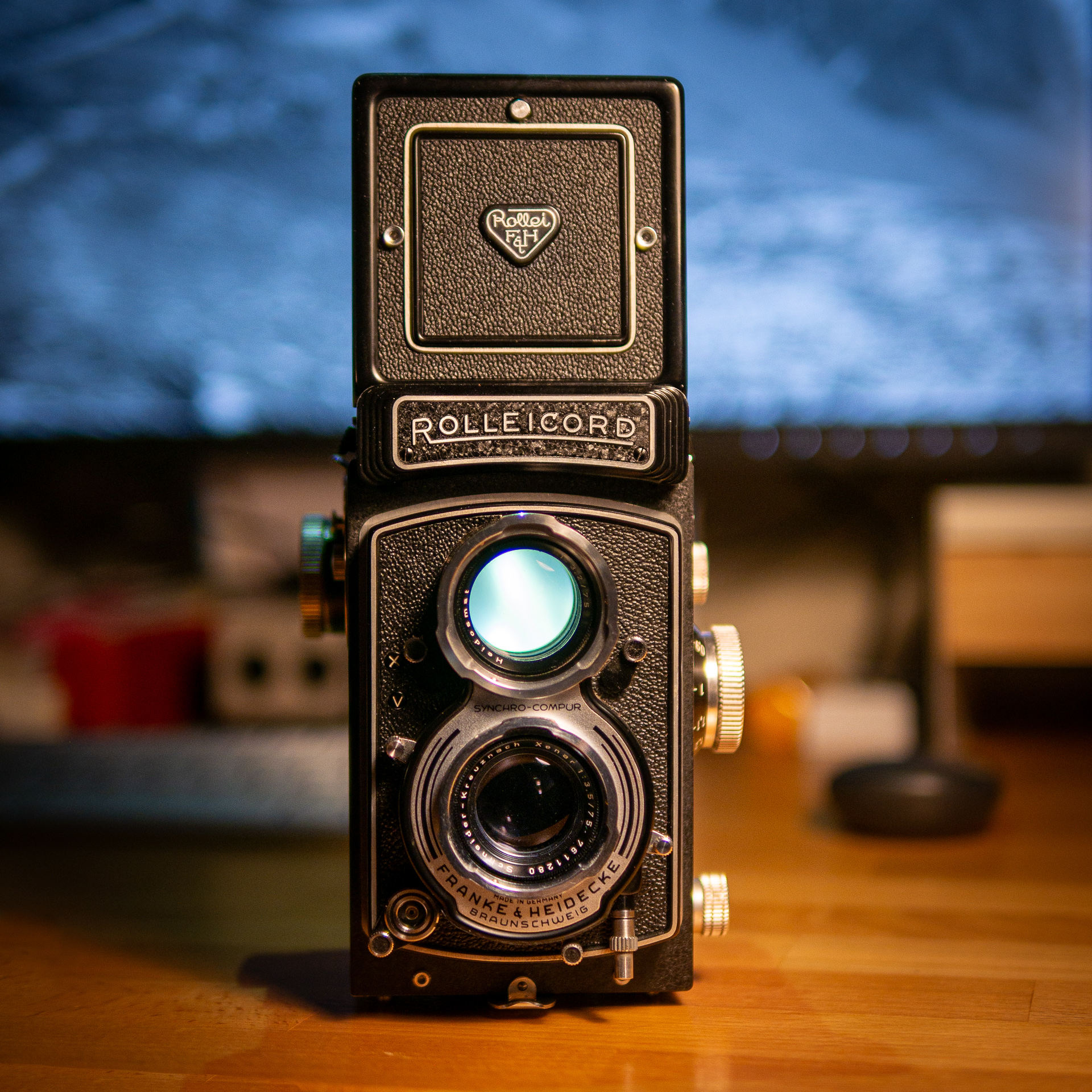 Shooting Analog in the Italian Alps (my new Rolleicord and the first b ...