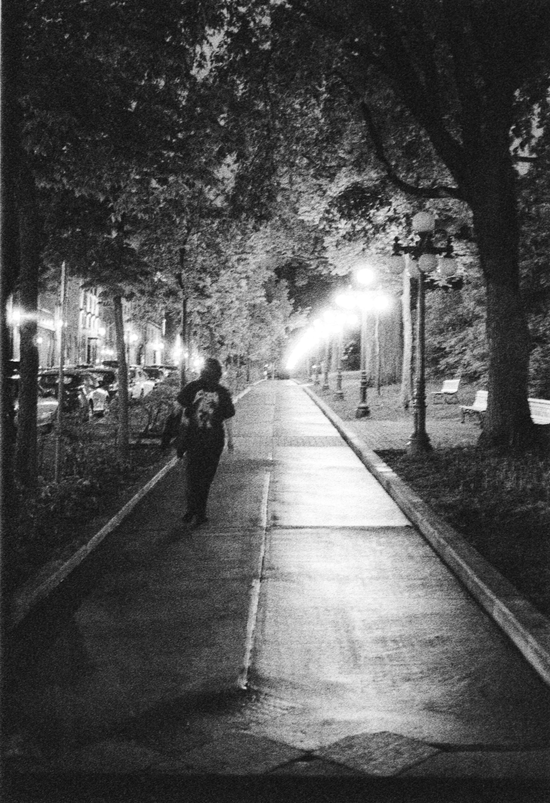 Grain, Glorious Grain! - T-Max 3200 pushed to 6400 - 35mmc