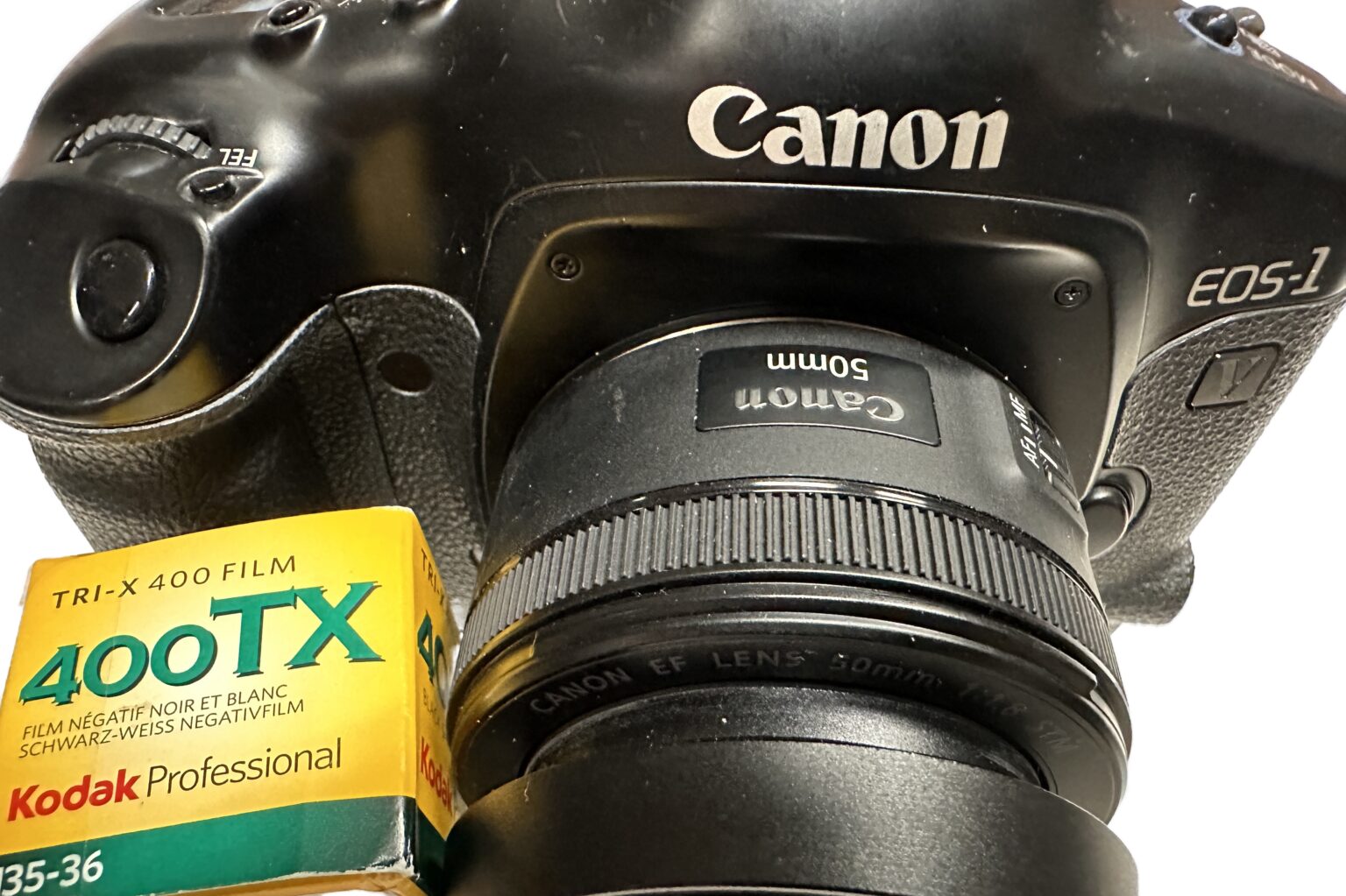 5 frames with a Canon EOS-1V, the glorious Fifty and a Roll of Tri-X ...