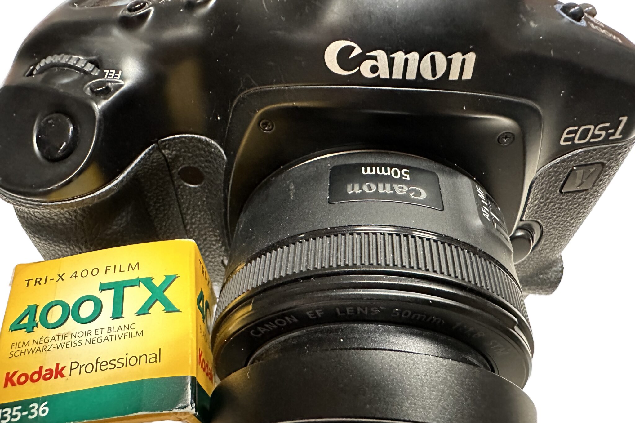 5 frames with a Canon EOS-1V, the glorious Fifty and a Roll of Tri-X ...