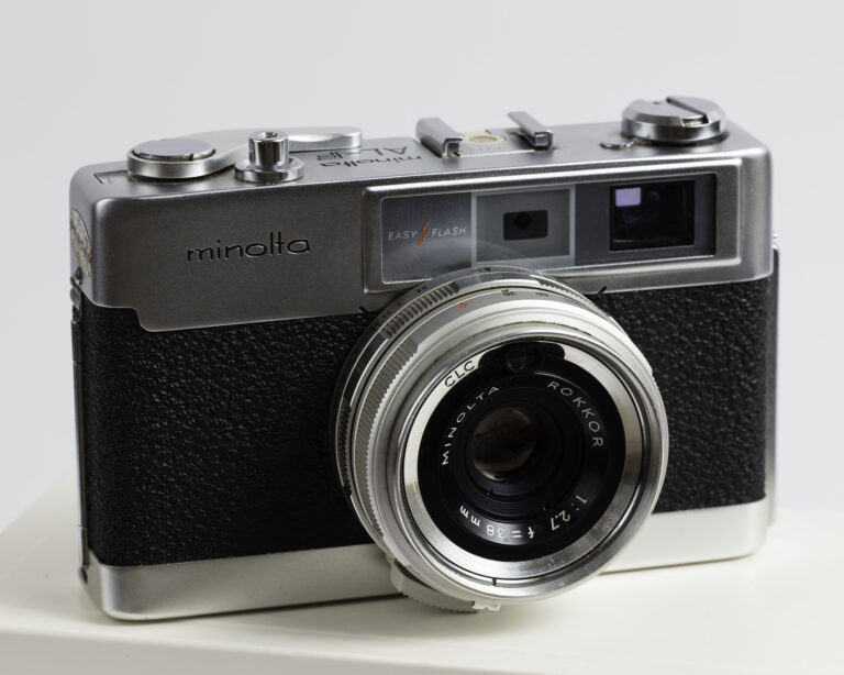 Minolta AL-F - Getting to know ALF - 35mmc