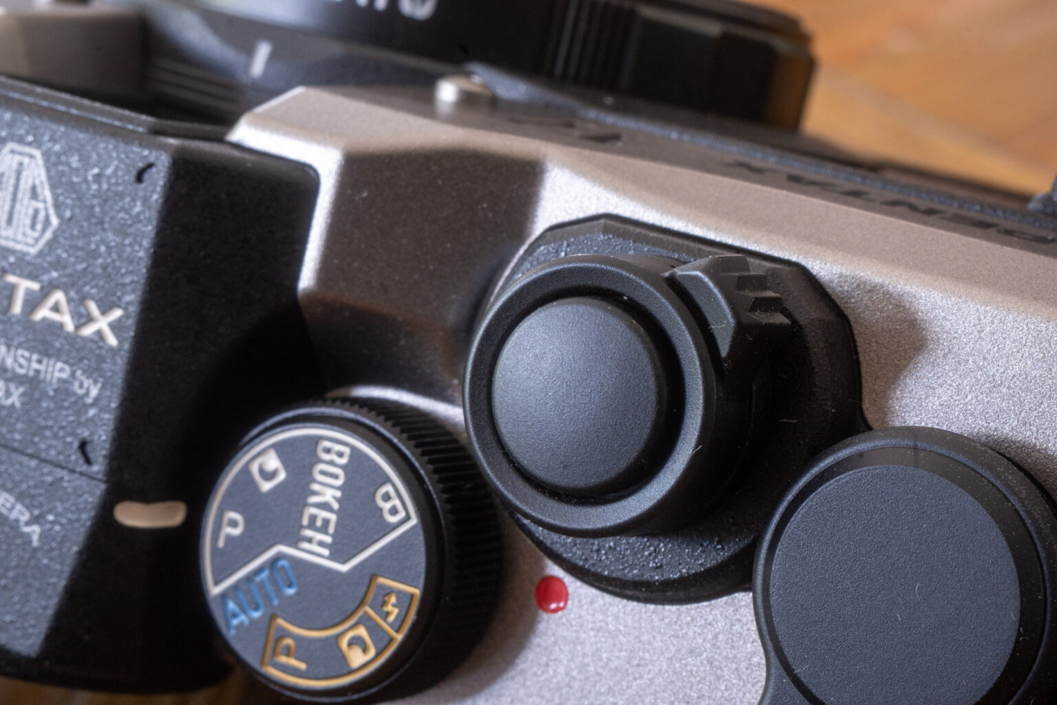 Pentax 17 Comprehensive Review - The New Half-Frame Point & Shoot