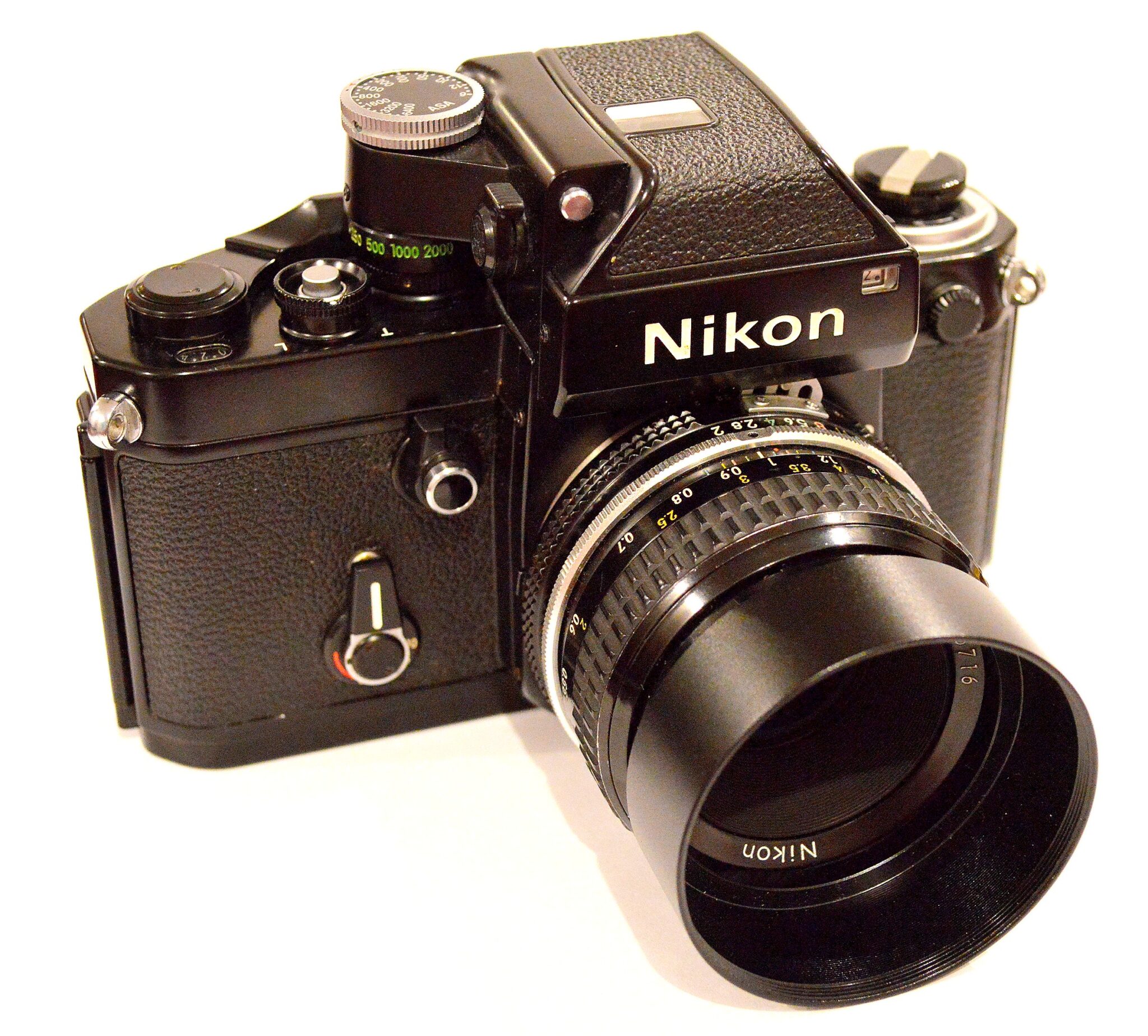 Nikon F2 Photomic - The game changer - 35mmc