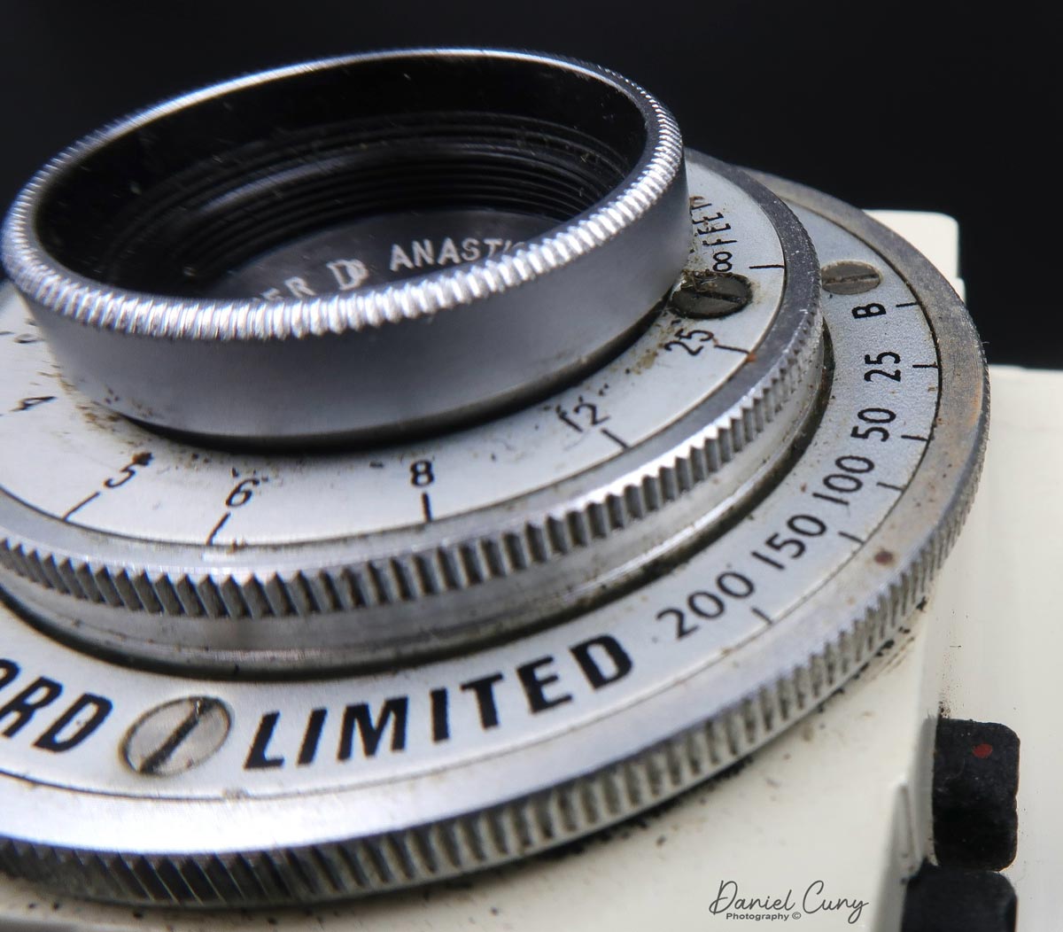 Ilford Advocate Camera - A wonderful street camera - 35mmc