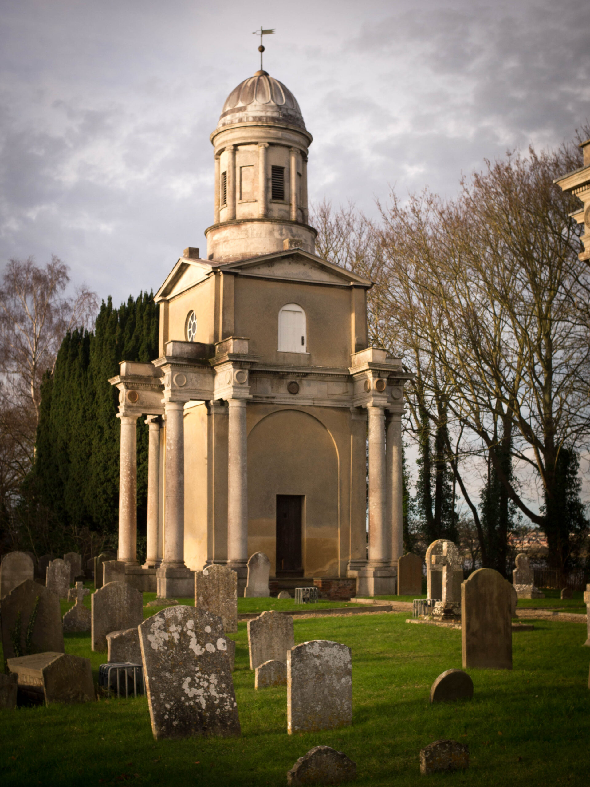 Pergear 25mm 1.7 lens in MFT mount Review - A fantastic little jewel of ...