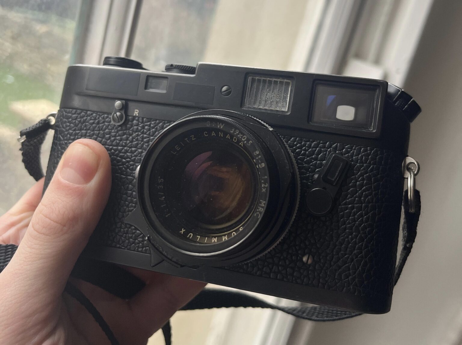 5 frames with a Leica M4-2, 35mm Summilux and Ektachrome - 35mmc