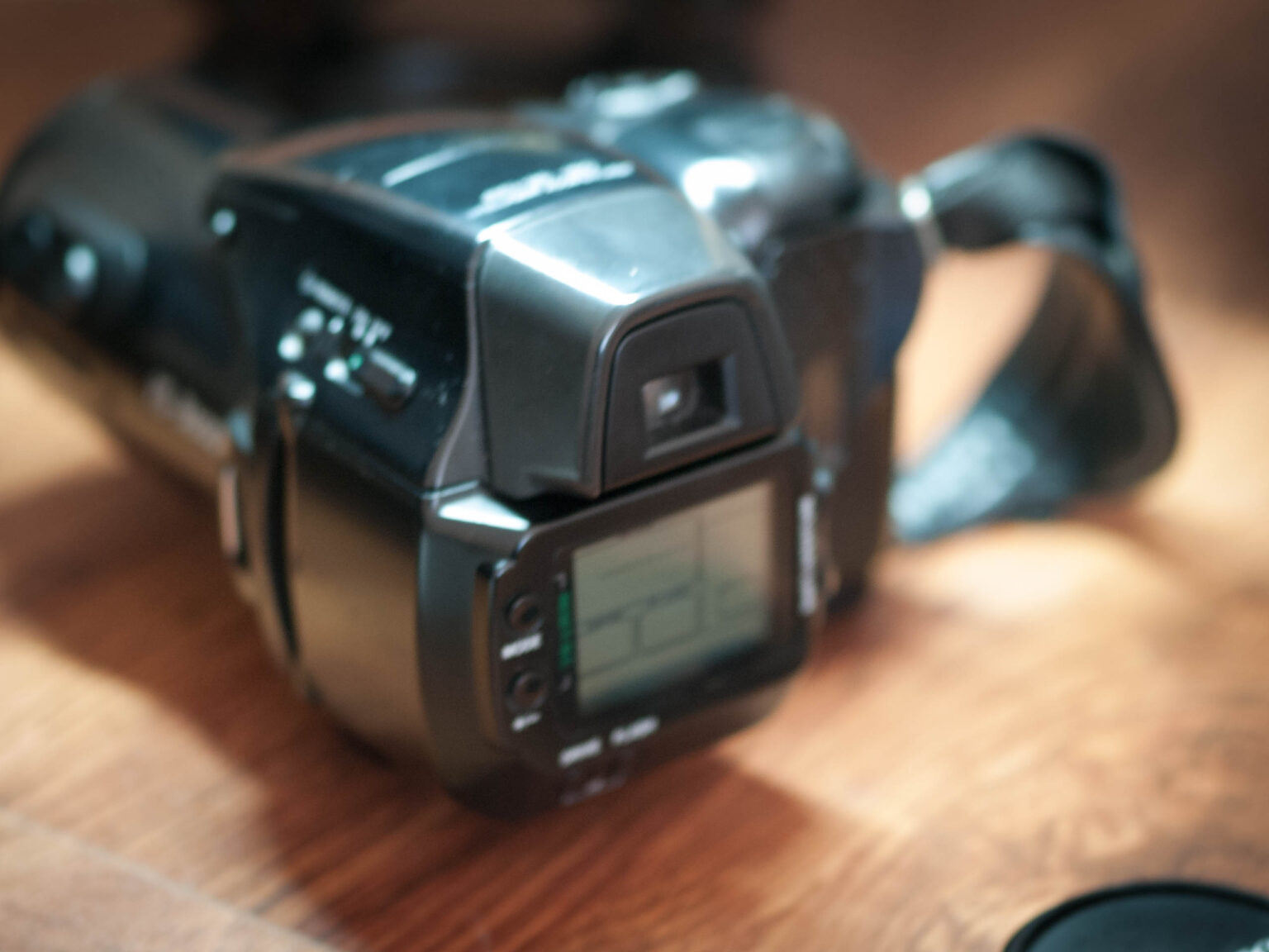 Olympus iS-3000 ZLR Zoom lens Reflex, with Expired Fuji Reala 100 - 35mmc