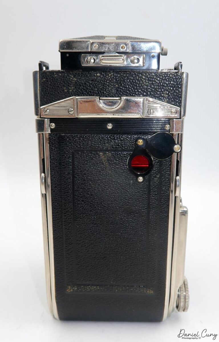 Zeh Zeca-Flex Camera Review - 35mmc