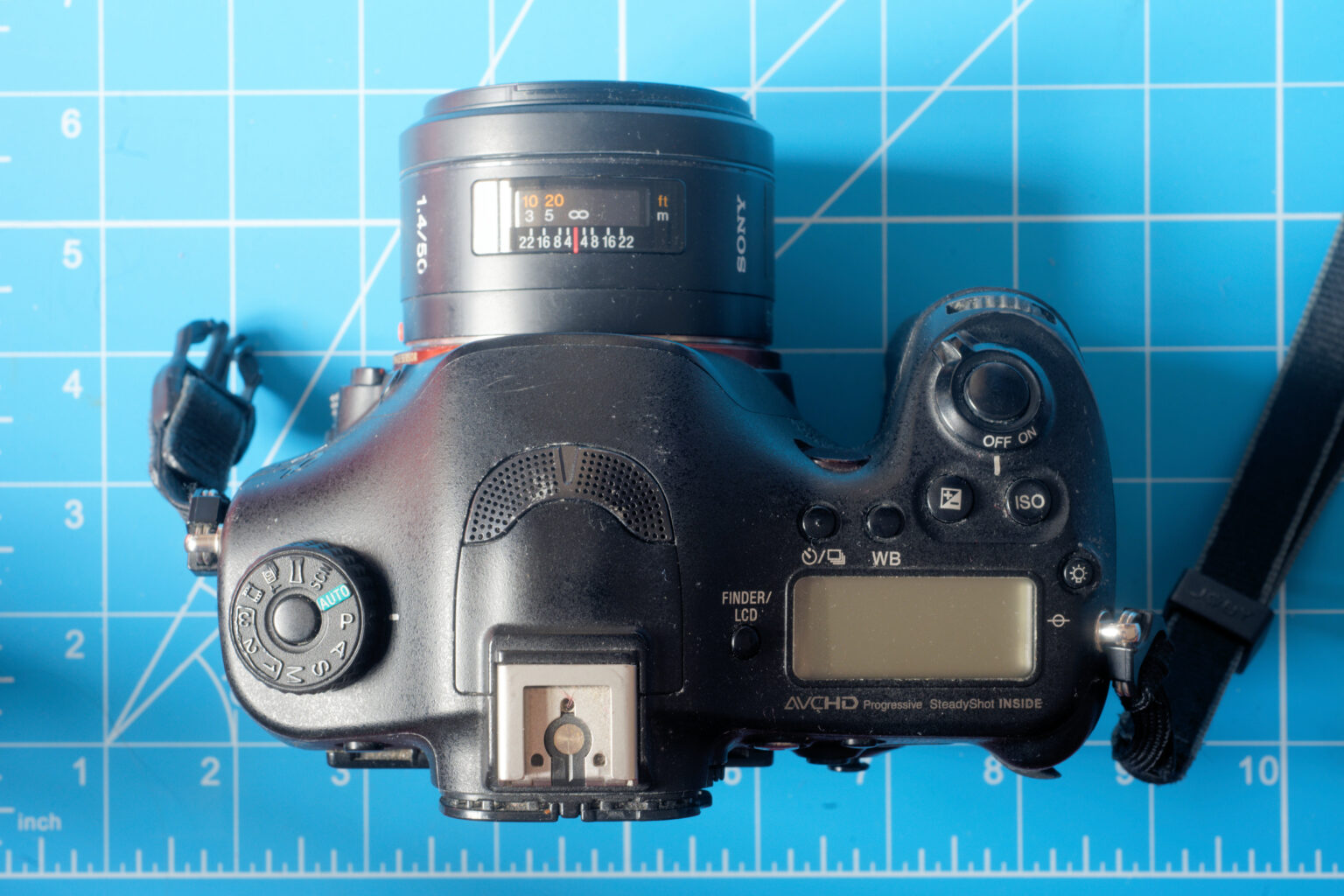 Sony A99 - a review of the the first mirrorless full-frame EVF camera ...