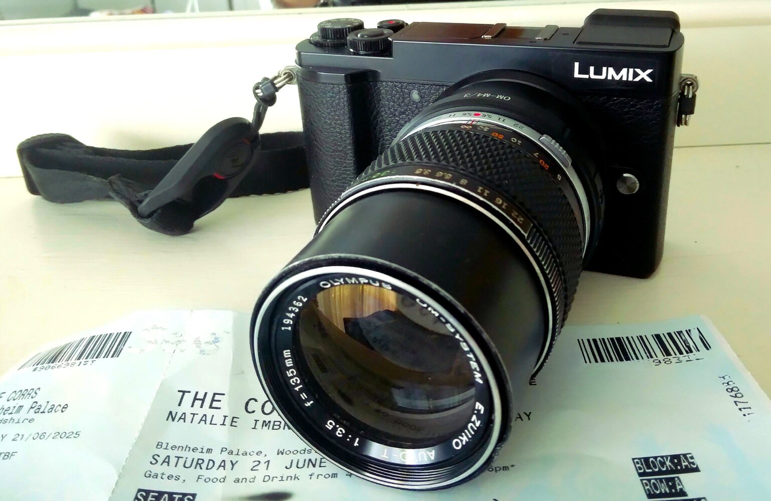 5 frames with a Panasonic GX9 and Olympus 135mm manual lens - Compact gig cam - 35mmc