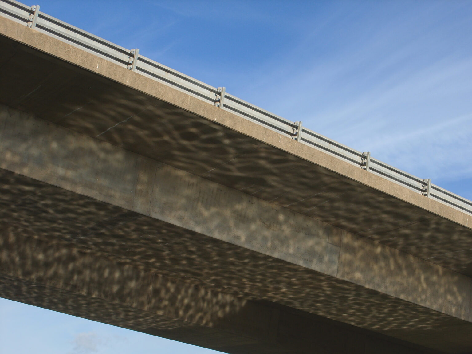 The Motorway Bridge - A One Shot Story - 35mmc