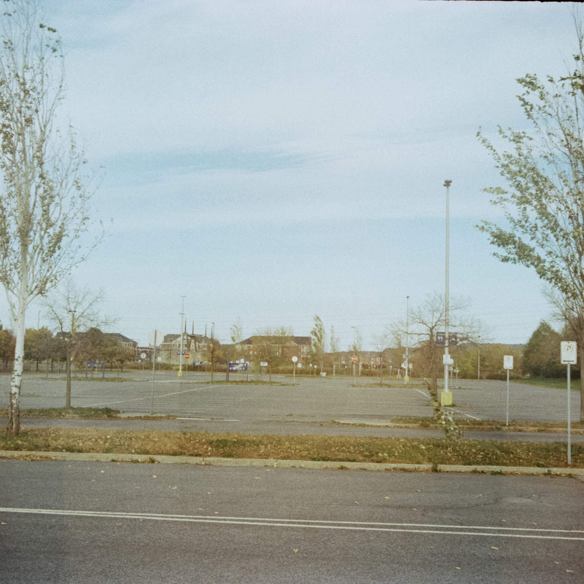 5 frames of pulling color film two stops for no good reason - 35mmc