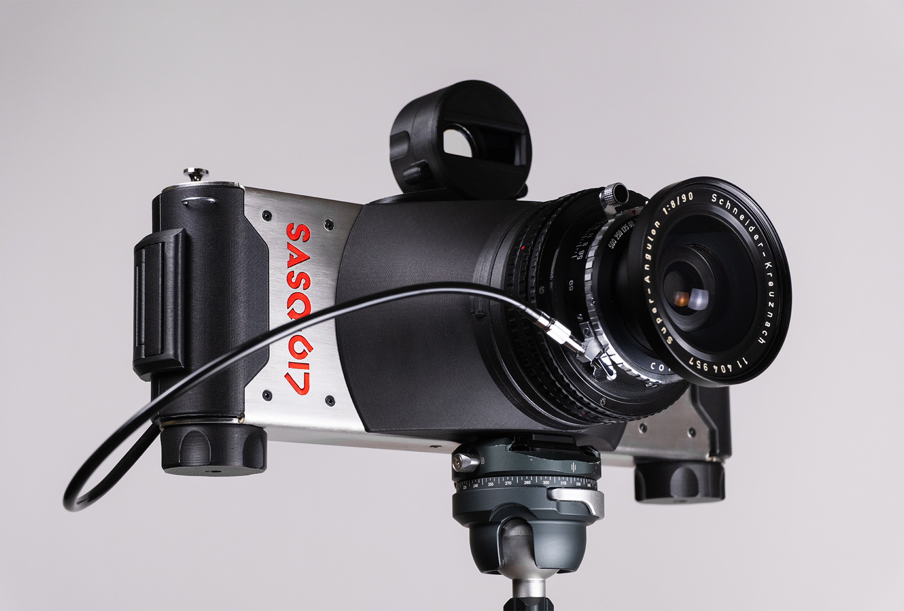 Sasquatch 617 - Why We Built Our Own 6x17 Panoramic Film Camera - 35mmc